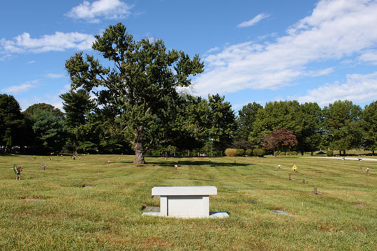 Good Shepherd Garden - Dulaney Valley Memorial Gardens